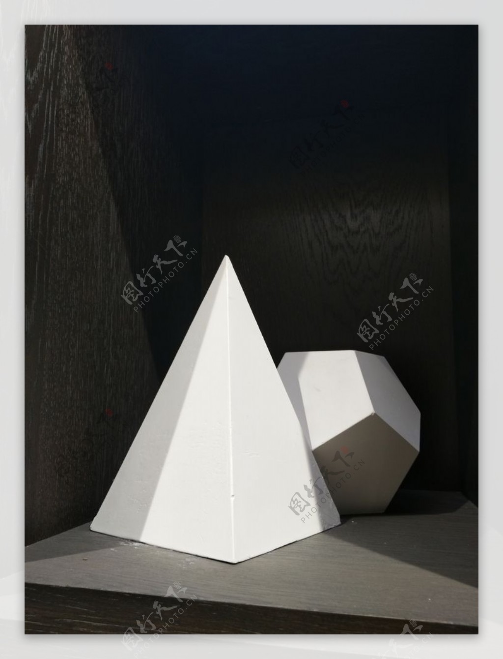锥体图片素材-编号39014303-图行天下